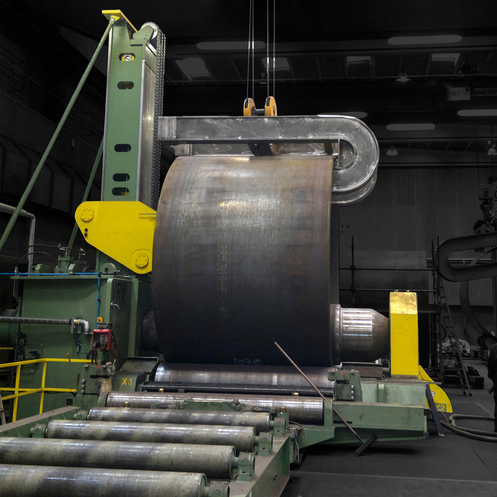 Customized C-Hooks for lifting cans & tower sections | ENABL