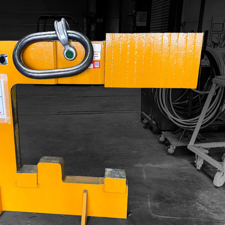 J-Hooks – Lifting of flanges and tower sections | ENABL